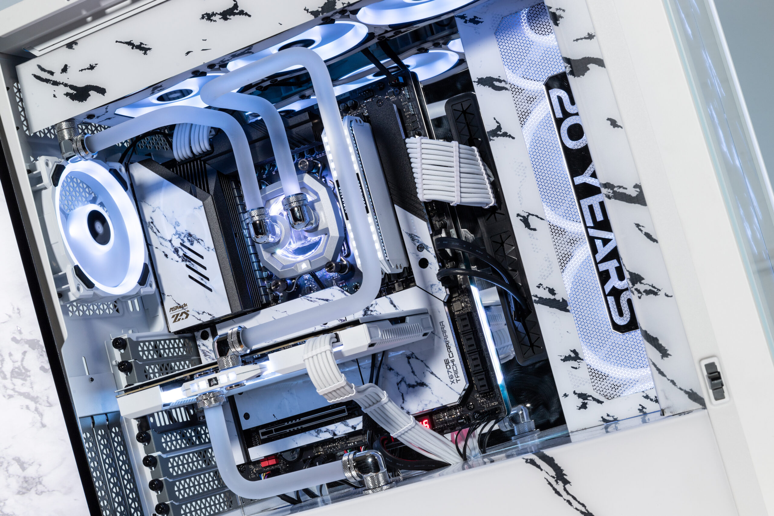 Setup of the Month: jeden Monat ein neuer Custom PC