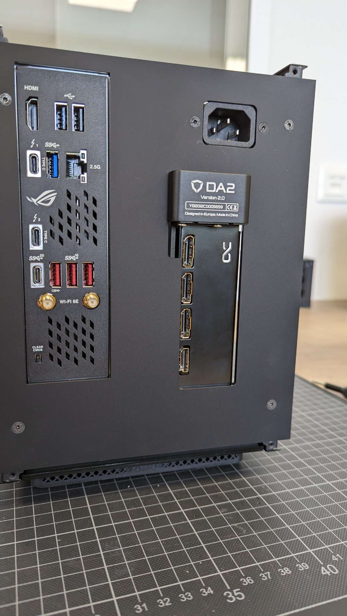 Mini Gaming PC | Quantum Force | RTX 4070Ti & i7-13700T