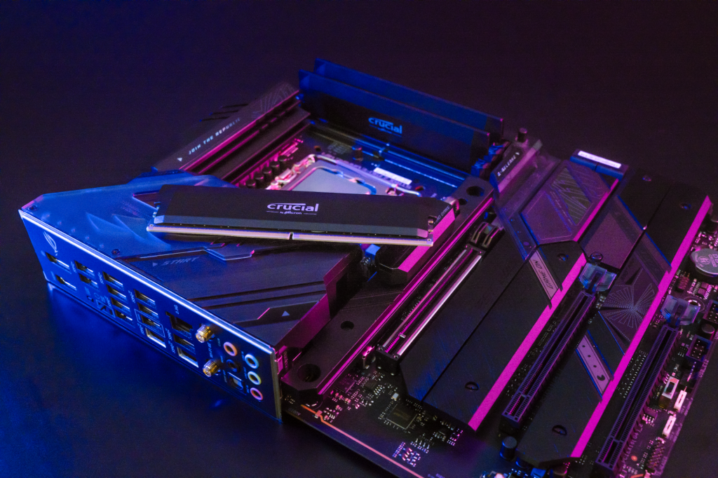 RAM-Preise 2025: Warum DDR4 & DDR5 so stark steigen