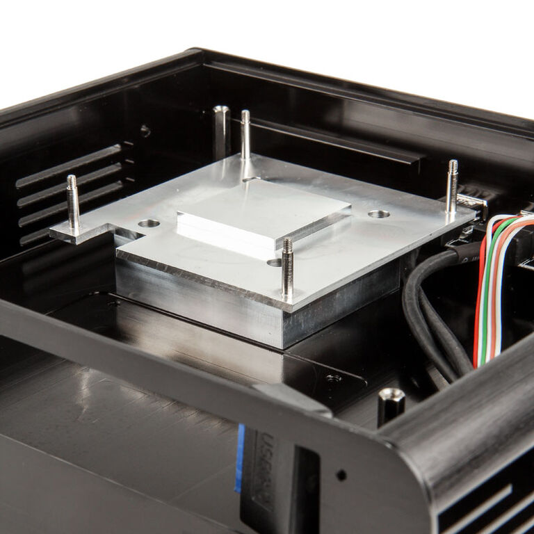 Akasa Euler S Fanless Thin-Mini-ITX Gehäuse, OEM - schwarz